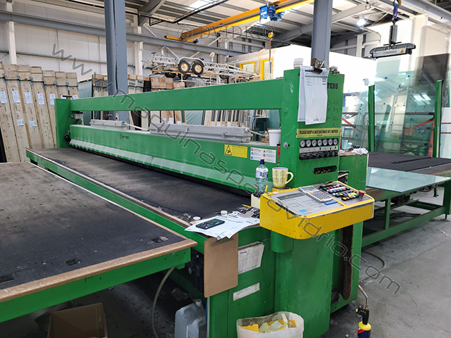 CUTTING TABLE FOR LAMINATED GLASS BOTTERO | Máquinas para vidrio